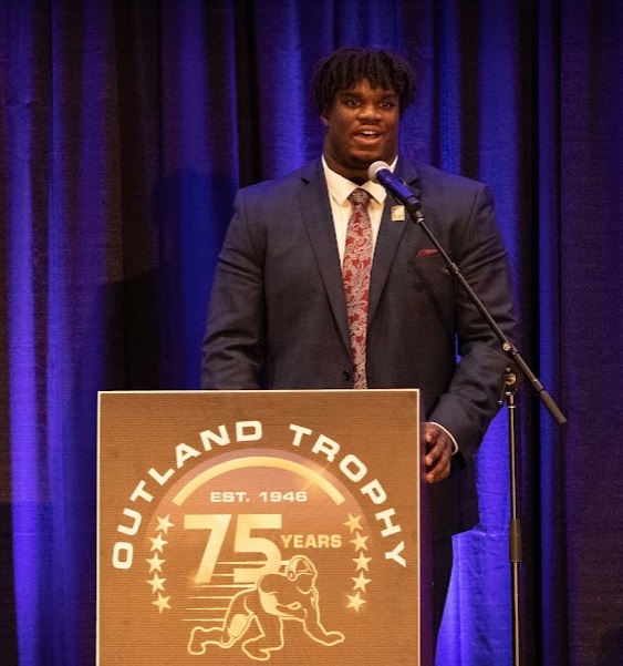 Outland Trophy Award Dinner | Best College Football Interior Lineman